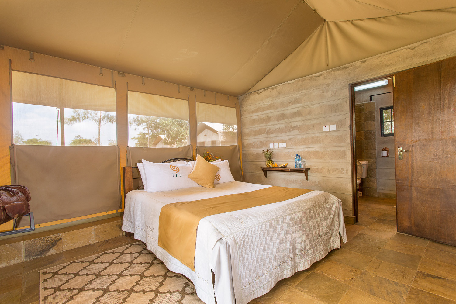 Tented Rooms - Tetura Luxury Camp