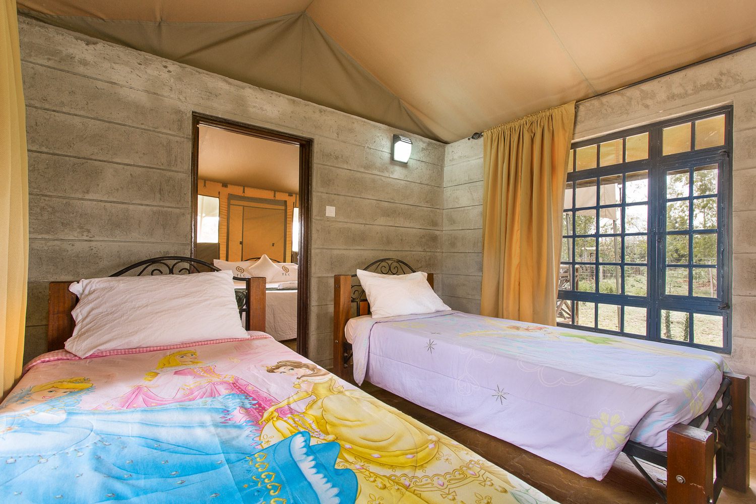 Tented Rooms - Tetura Luxury Camp